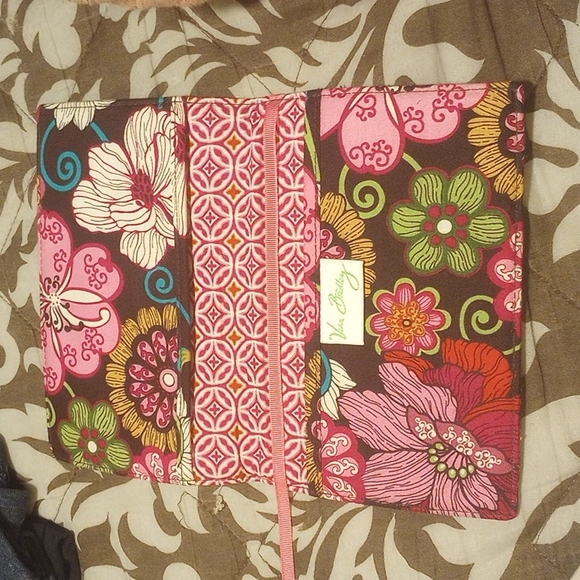 Vera Bradley | Office | Vera Bradley Book Cover | Poshmark